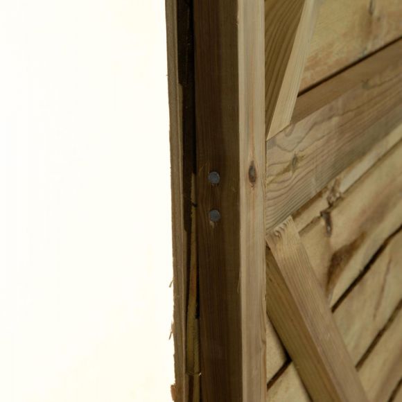 Waney Lap Gate | Garden Gates Chester | Ringwood Fencing