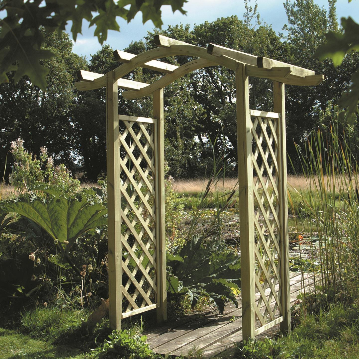 Arched Lattice Top | Decorative Garden Fencing | Ringwood Fencing