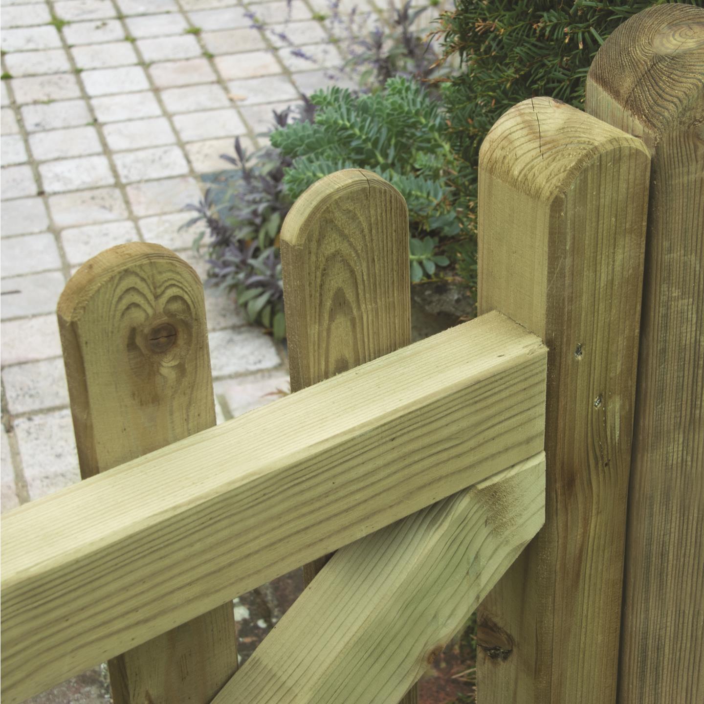 Premium Paling Gate | Picket Gates Cheshire | Ringwood Fencing